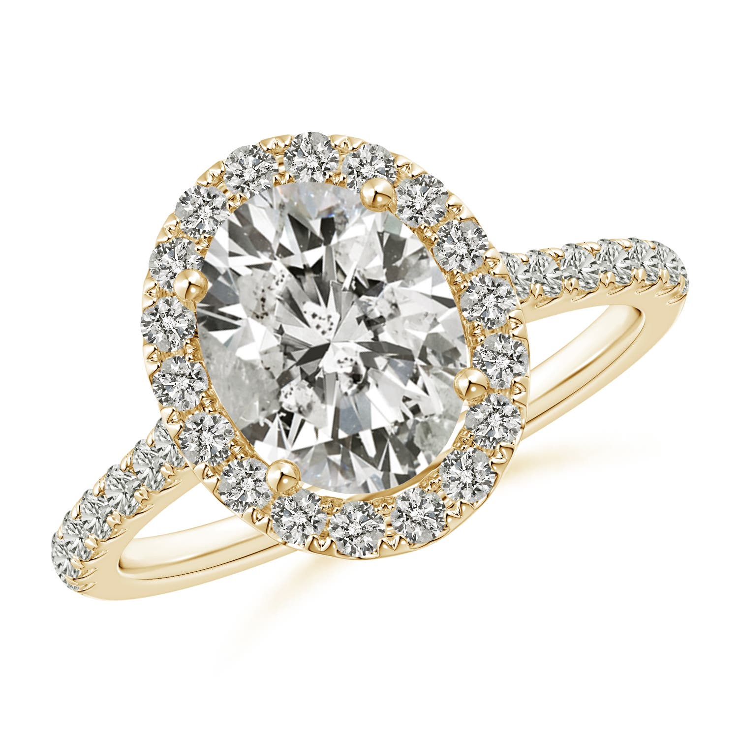 Must-Have: Trending Diamond Shapes for Engagement Rings in 2025