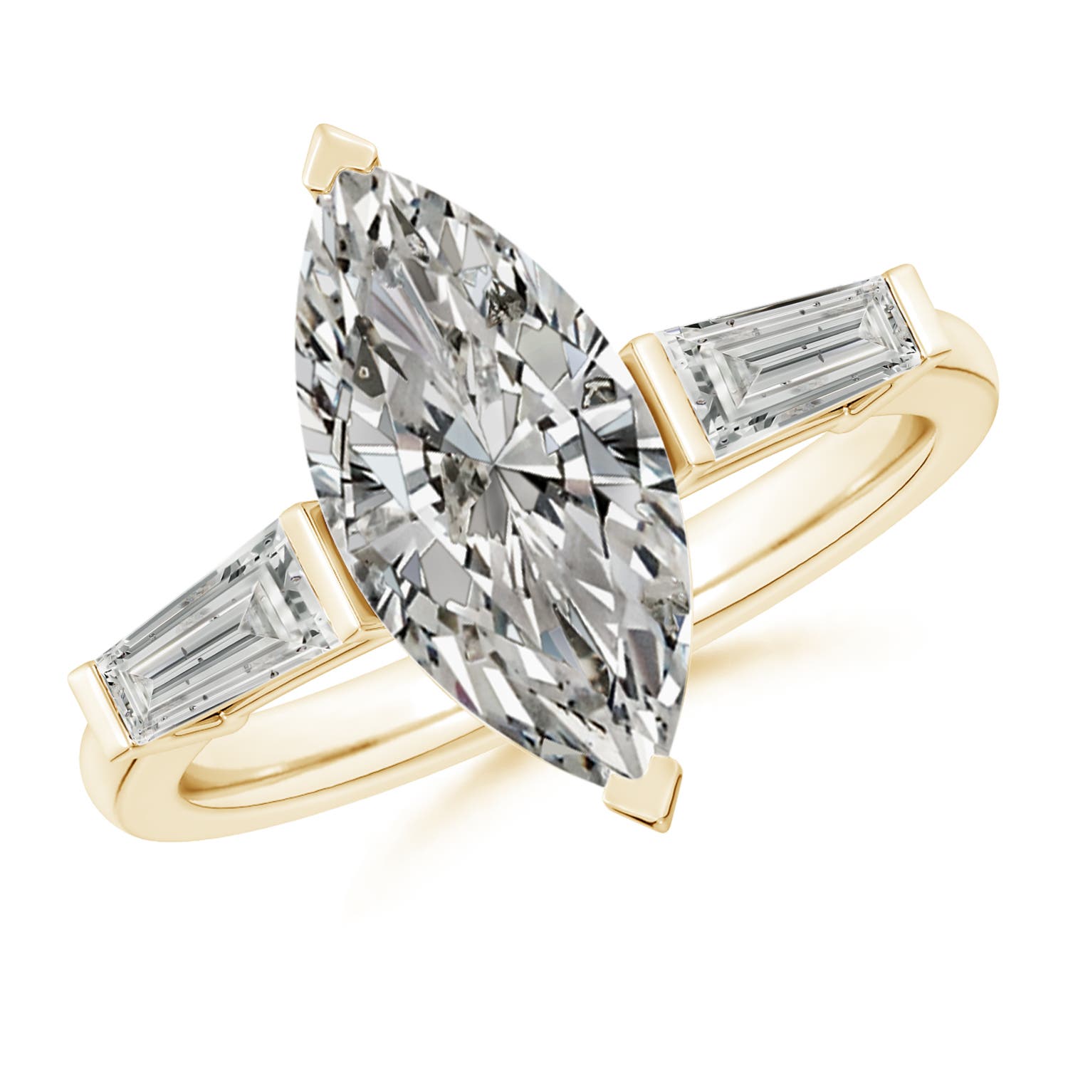 Must-Have: Trending Diamond Shapes for Engagement Rings in 2025