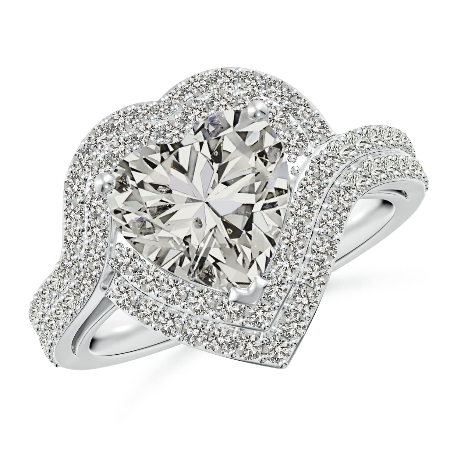 Diamond Heart Rings as Everyday Jewelry: A Practical Styling Guide